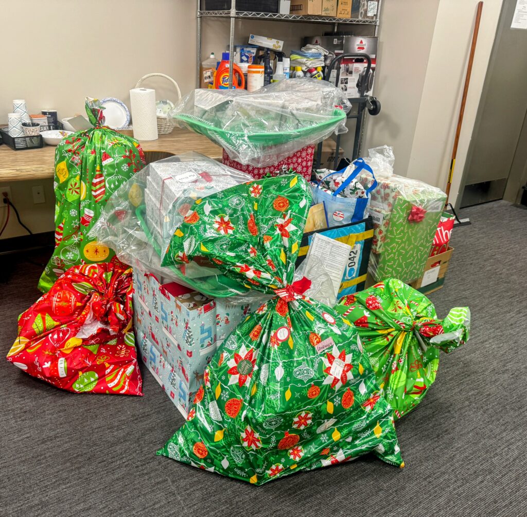 the ask@AAR: What is your favorite fall/winter holiday tradition? : All ...